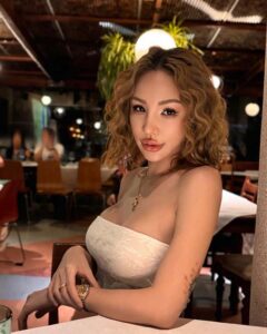 Muk Chalinee แจกวาร์ป น้อง มุก นางแบบ ดาวทวิต โอลี่แฟน อกโต 18+